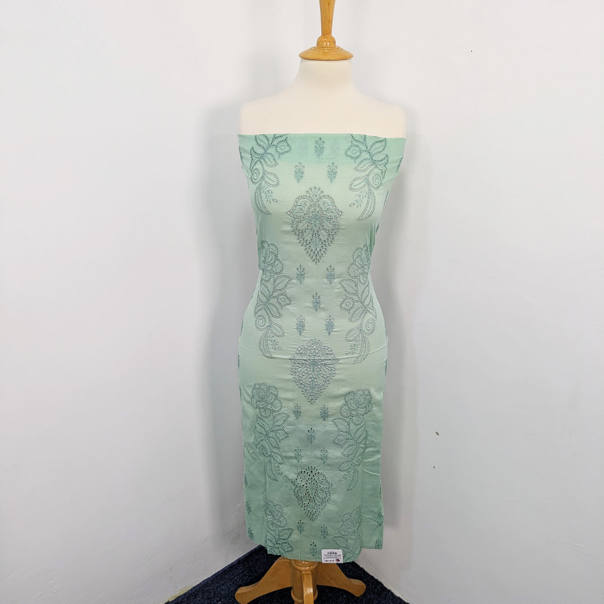 Fancy Lawn With Embroidered + Chikankari Work – Ap Ka Libas